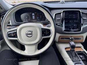 Black Volvo XC90 2015 in Tallinn, with an engine capacity of 2.00 L and mileage of 282 thousand km for 16400 €, photo 16 on AUTOMOTO.COM.LV