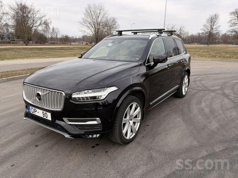 Black Volvo XC90 2015 in Riga, with an engine capacity of 2.00 L and mileage of 338 thousand km for 16000 €, photo 1 on AUTOMOTO.COM.LV
