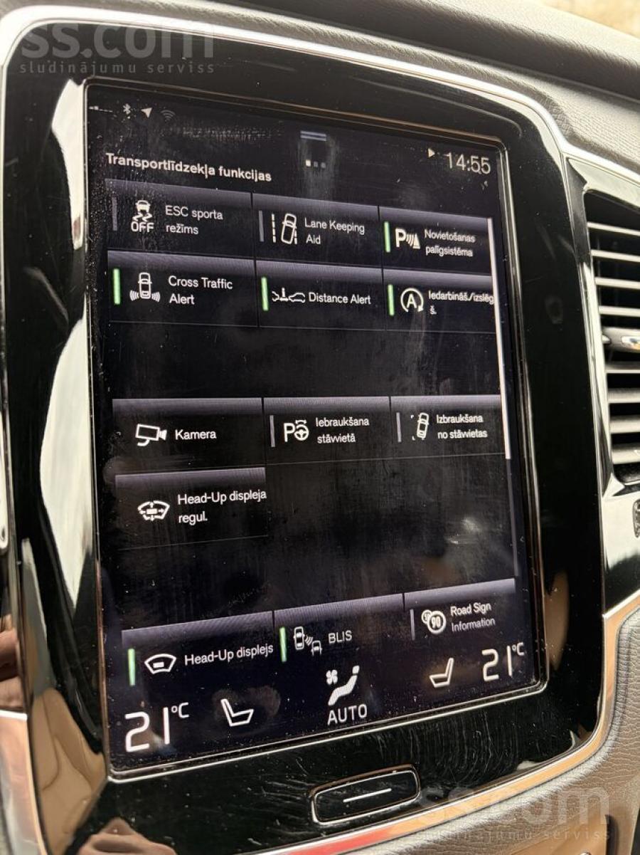 Black Volvo XC90 2015 in Riga, with an engine capacity of 2.00 L and mileage of 338 thousand km for 16000 €, photo 15 on AUTOMOTO.COM.LV