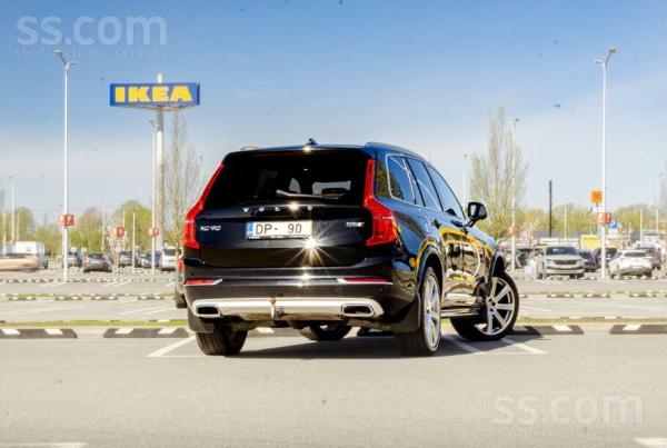 Melns Volvo XC90 2015 Rīga, ar dzinēja tilpumu 2.00 L un nobraukumu 342 tūkst. km par 15590 €, foto 5 vietnē AUTOMOTO.COM.LV