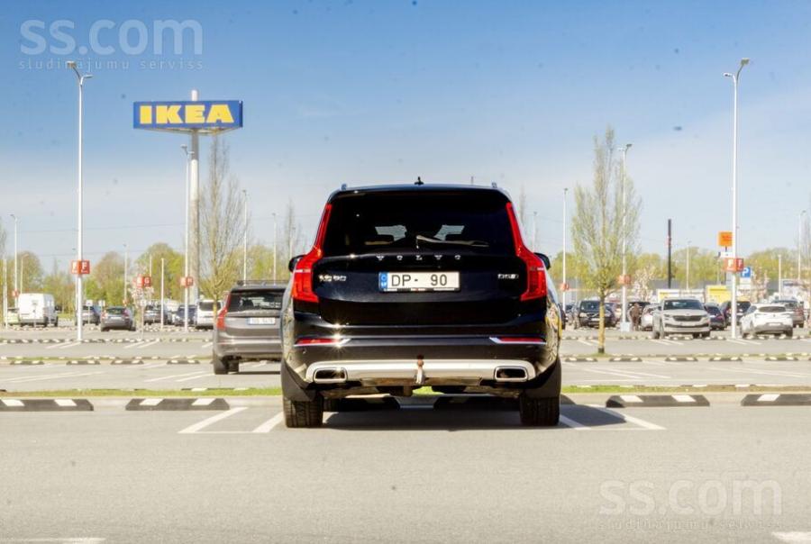 Melns Volvo XC90 2015 Rīga, ar dzinēja tilpumu 2.00 L un nobraukumu 342 tūkst. km par 15590 €, foto 7 vietnē AUTOMOTO.COM.LV