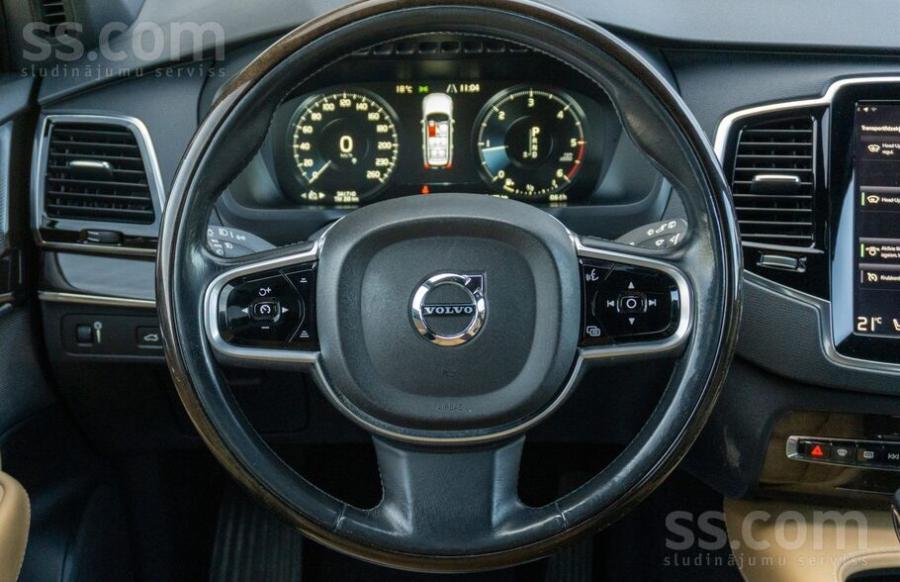 Melns Volvo XC90 2015 Rīga, ar dzinēja tilpumu 2.00 L un nobraukumu 342 tūkst. km par 15590 €, foto 14 vietnē AUTOMOTO.COM.LV