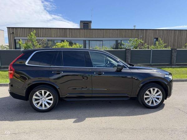 Melns Volvo XC90 2015 Šauļi, ar dzinēja tilpumu 1.97 L un nobraukumu 225 tūkst. km par 18250 €, foto 3 vietnē AUTOMOTO.COM.LV