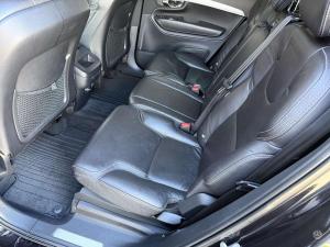 Black Volvo XC90 2015 in Siauliai, with an engine capacity of 1.97 L and mileage of 225 thousand km for 18250 €, photo 22 on AUTOMOTO.COM.LV