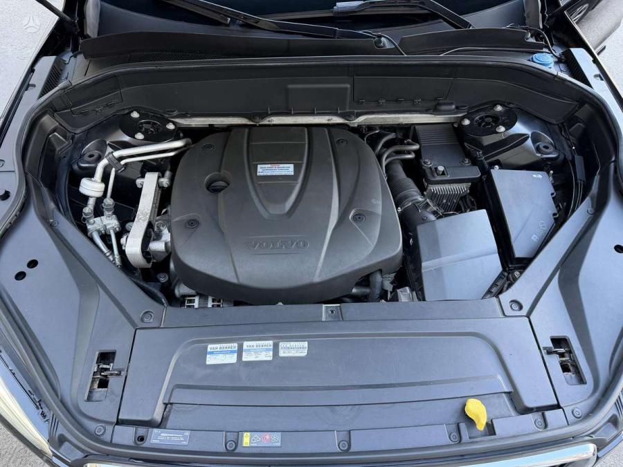 Black Volvo XC90 2015 in Siauliai, with an engine capacity of 1.97 L and mileage of 225 thousand km for 18250 €, photo 30 on AUTOMOTO.COM.LV