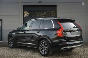 Black Volvo XC90 2015 in Kaunas, with an engine capacity of 1.97 L and mileage of 261 thousand km for 20500 €, photo 6 on AUTOMOTO.COM.LV