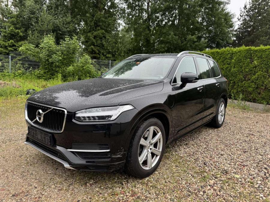 Melns Volvo XC90 2015 Alīta, ar dzinēja tilpumu 2.00 L un nobraukumu 312 tūkst. km par 15600 €, foto 1 vietnē AUTOMOTO.COM.LV