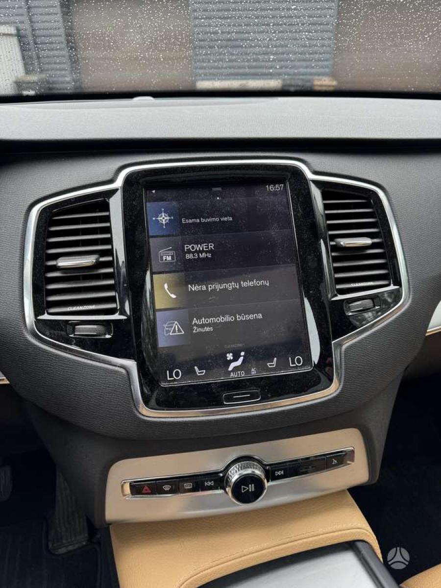 Melns Volvo XC90 2015 Alīta, ar dzinēja tilpumu 2.00 L un nobraukumu 312 tūkst. km par 15600 €, foto 15 vietnē AUTOMOTO.COM.LV