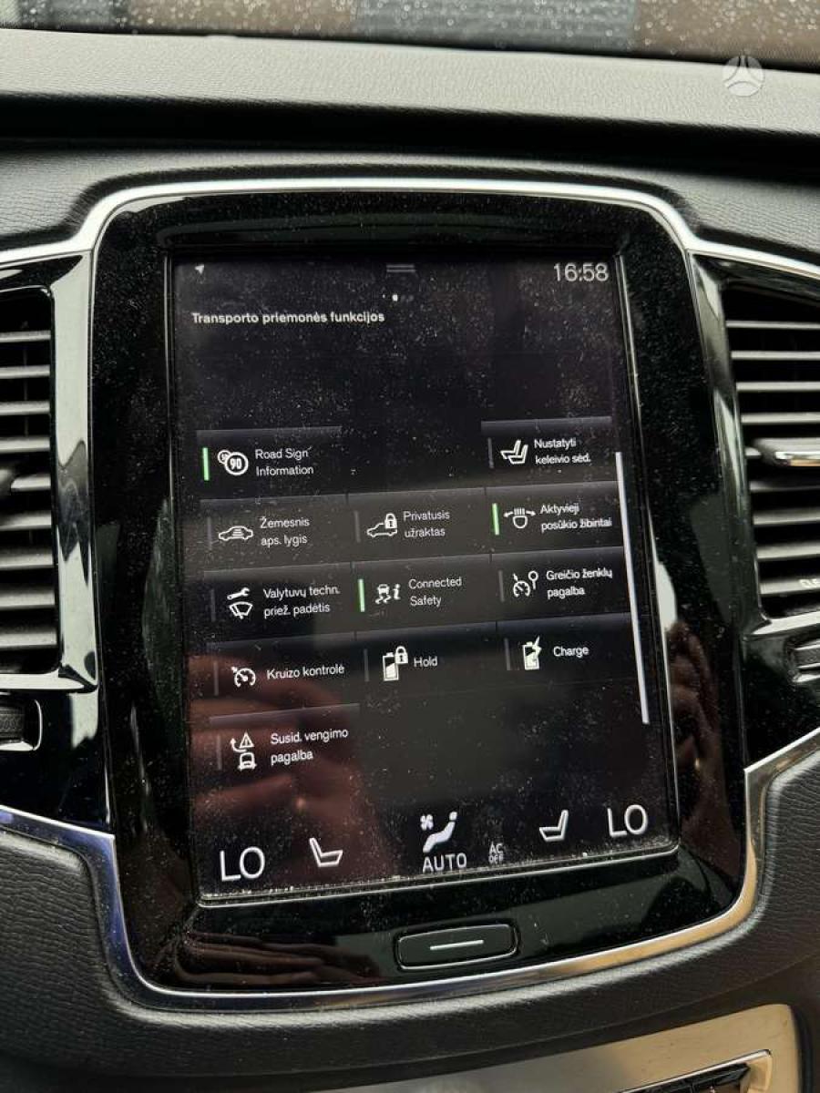 Melns Volvo XC90 2015 Alīta, ar dzinēja tilpumu 2.00 L un nobraukumu 312 tūkst. km par 15600 €, foto 17 vietnē AUTOMOTO.COM.LV