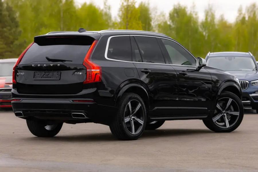 Melns Volvo XC90 2015 Jelgava, ar dzinēja tilpumu 2.00 L un nobraukumu 235 tūkst. km par 21950 €, foto 8 vietnē AUTOMOTO.COM.LV