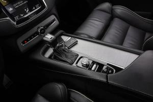Melns Volvo XC90 2015 Jelgava, ar dzinēja tilpumu 2.00 L un nobraukumu 235 tūkst. km par 21950 €, foto 14 vietnē AUTOMOTO.COM.LV