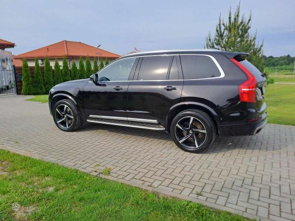 Melns Volvo XC90 2015 Klaipėda, ar dzinēja tilpumu 1.97 L un nobraukumu 258 tūkst. km par 20500 €, foto 7 vietnē AUTOMOTO.COM.LV