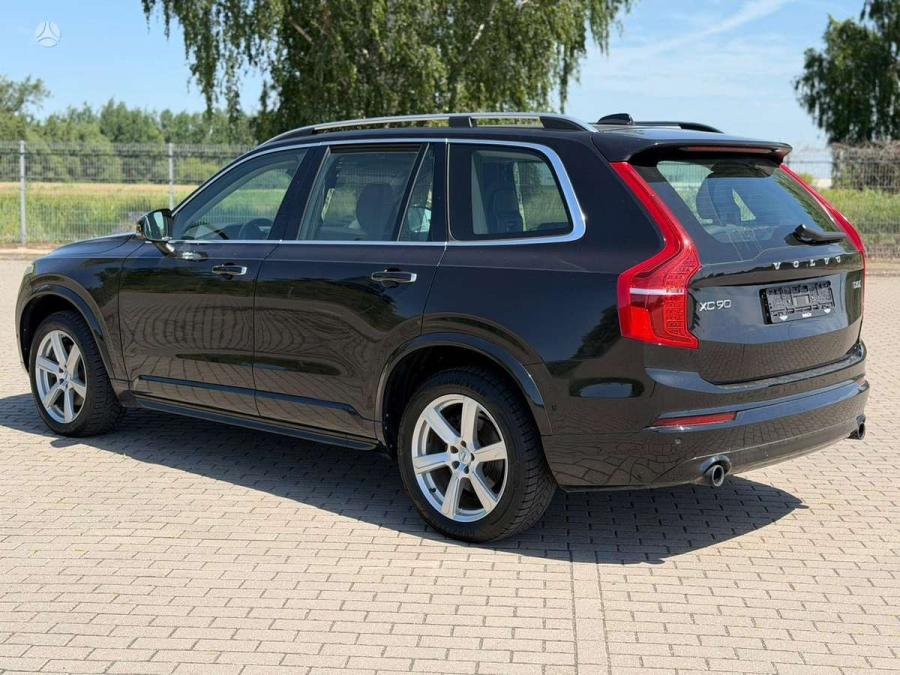 Melns Volvo XC90 2015 Marijampole, ar dzinēja tilpumu 1.97 L un nobraukumu 306 tūkst. km par 15200 €, foto 6 vietnē AUTOMOTO.COM.LV