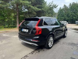 Black Volvo XC90 2015 in Vilnius, with an engine capacity of 1.97 L and mileage of 199 thousand km for 18499 €, photo 4 on AUTOMOTO.COM.LV