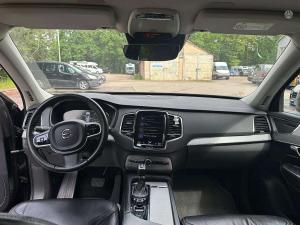 Black Volvo XC90 2015 in Vilnius, with an engine capacity of 1.97 L and mileage of 199 thousand km for 18499 €, photo 19 on AUTOMOTO.COM.LV