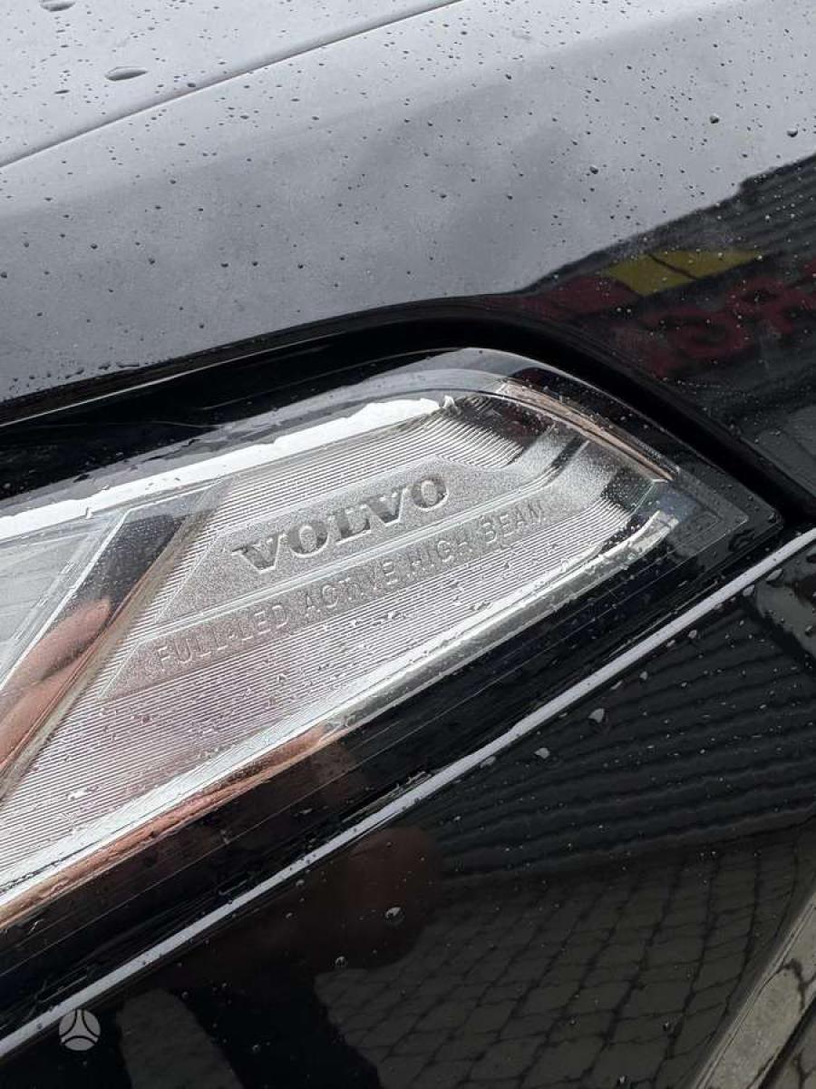 Black Volvo XC90 2015 in Alytus, with an engine capacity of 2.00 L and mileage of 312 thousand km for 15950 €, photo 32 on AUTOMOTO.COM.LV