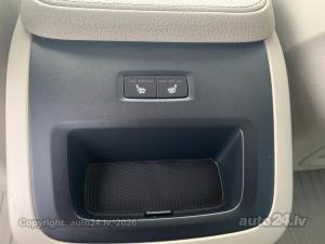 Melns Volvo XC90 2015 Tartu, ar dzinēja tilpumu 2.00 L un nobraukumu 284 tūkst. km par 18500 €, foto 15 vietnē AUTOMOTO.COM.LV