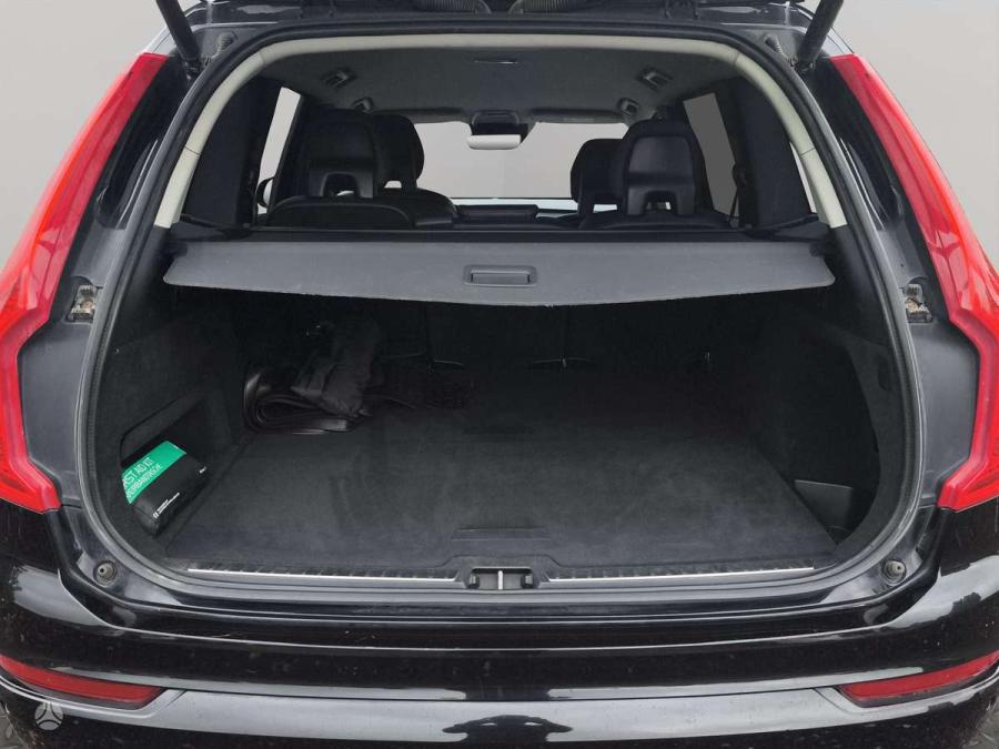 Melns Volvo XC90 2015 Viļņa, ar dzinēja tilpumu 2.00 L un nobraukumu 264 tūkst. km par 19999 €, foto 11 vietnē AUTOMOTO.COM.LV