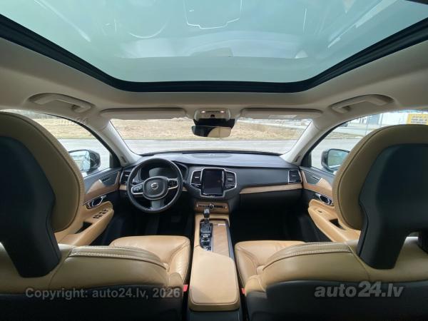 Black Volvo XC90 2015 in Tallinn, with an engine capacity of 2.00 L and mileage of 298 thousand km for 16500 €, photo 9 on AUTOMOTO.COM.LV