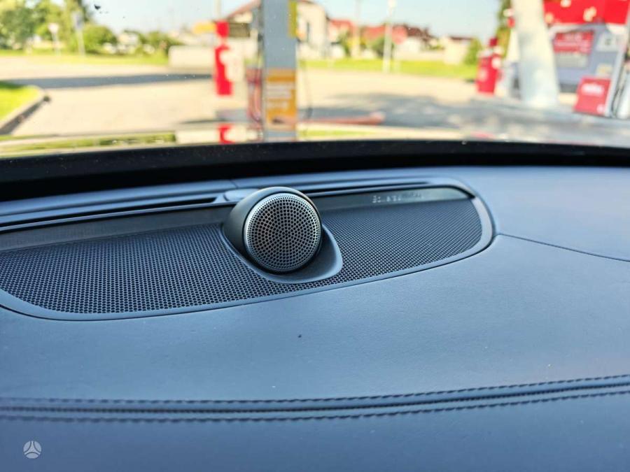 Melns Volvo XC90 2015 Tauragė, ar dzinēja tilpumu 2.00 L un nobraukumu 300 tūkst. km par 17400 €, foto 17 vietnē AUTOMOTO.COM.LV