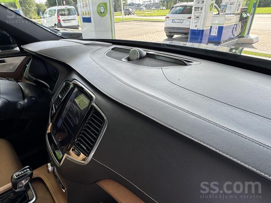 Melns Volvo XC90 2015 Rīga, ar dzinēja tilpumu 2.00 L un nobraukumu 0 tūkst. km par 18750 €, foto 10 vietnē AUTOMOTO.COM.LV