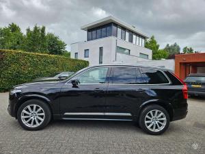 Black Volvo XC90 2015 in Kaunas, with an engine capacity of 1.97 L and mileage of 300 thousand km for 16950 €, photo 4 on AUTOMOTO.COM.LV