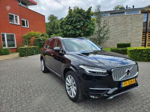 Black Volvo XC90 2015 in Kaunas, with an engine capacity of 1.97 L and mileage of 300 thousand km for 16950 €, photo 5 on AUTOMOTO.COM.LV