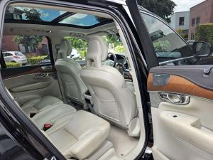 Black Volvo XC90 2015 in Kaunas, with an engine capacity of 1.97 L and mileage of 300 thousand km for 16950 €, photo 8 on AUTOMOTO.COM.LV