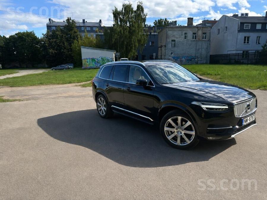 Melns Volvo XC90 2015 Rīga, ar dzinēja tilpumu 2.00 L un nobraukumu 246 tūkst. km par 17100 €, foto 4 vietnē AUTOMOTO.COM.LV