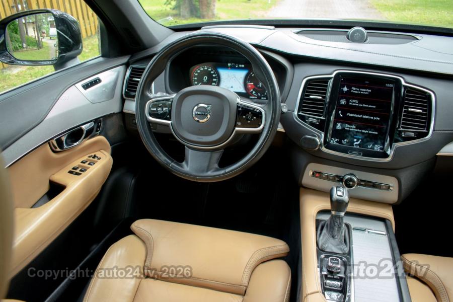 Melns Volvo XC90 2015 Tallina, ar dzinēja tilpumu 2.00 L un nobraukumu 253 tūkst. km par 19990 €, foto 4 vietnē AUTOMOTO.COM.LV