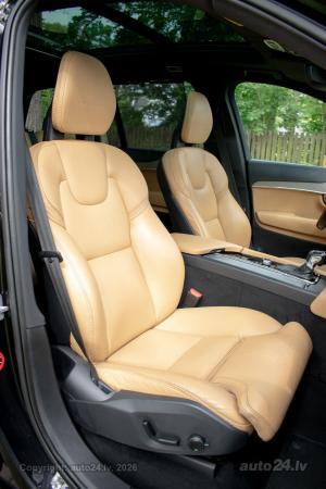 Melns Volvo XC90 2015 Tallina, ar dzinēja tilpumu 2.00 L un nobraukumu 253 tūkst. km par 19990 €, foto 12 vietnē AUTOMOTO.COM.LV