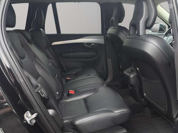 Melns Volvo XC90 2015 Viļņa, ar dzinēja tilpumu 2.00 L un nobraukumu 264 tūkst. km par 19999 €, foto 9 vietnē AUTOMOTO.COM.LV