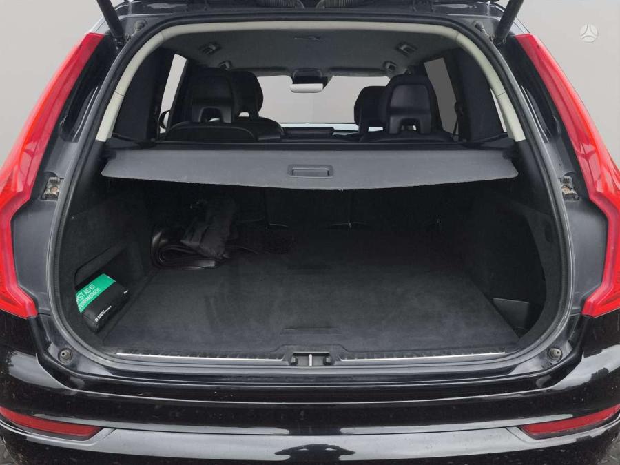 Melns Volvo XC90 2015 Viļņa, ar dzinēja tilpumu 2.00 L un nobraukumu 264 tūkst. km par 19999 €, foto 11 vietnē AUTOMOTO.COM.LV