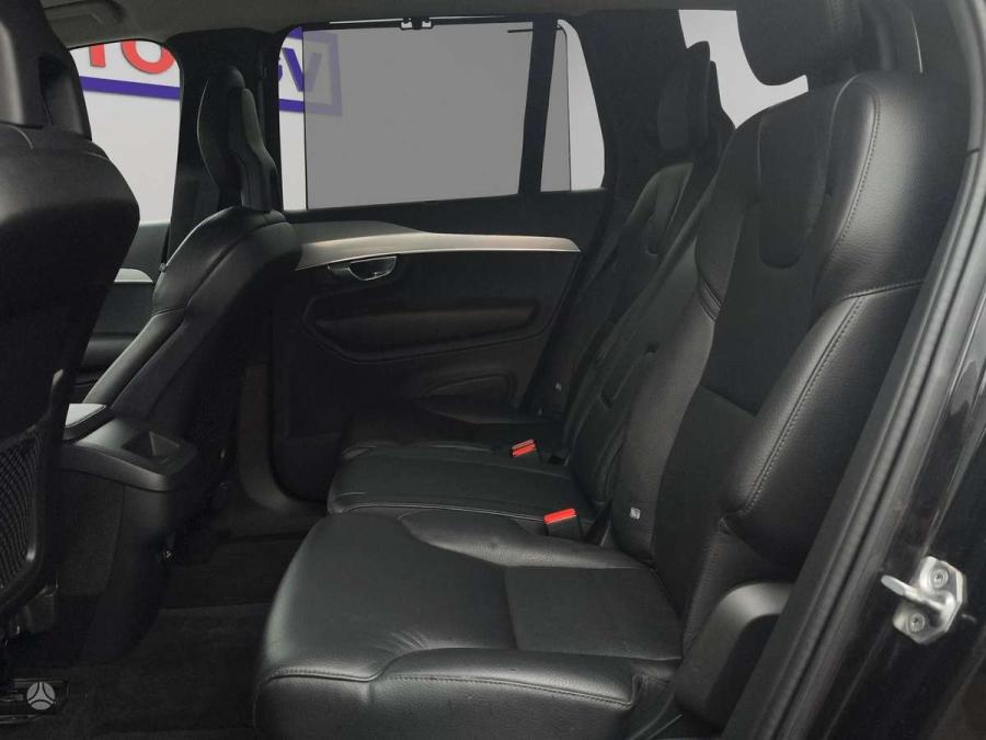 Melns Volvo XC90 2015 Viļņa, ar dzinēja tilpumu 2.00 L un nobraukumu 264 tūkst. km par 19999 €, foto 13 vietnē AUTOMOTO.COM.LV