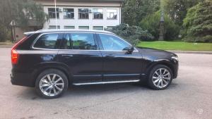 Black Volvo XC90 2015 in Kaunas, with an engine capacity of 1.97 L and mileage of 233 thousand km for 14400 €, photo 6 on AUTOMOTO.COM.LV