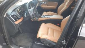 Black Volvo XC90 2015 in Kaunas, with an engine capacity of 1.97 L and mileage of 233 thousand km for 14400 €, photo 14 on AUTOMOTO.COM.LV