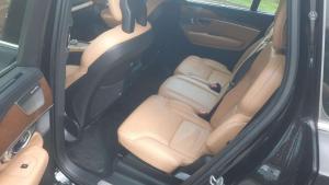 Black Volvo XC90 2015 in Kaunas, with an engine capacity of 1.97 L and mileage of 233 thousand km for 14400 €, photo 15 on AUTOMOTO.COM.LV