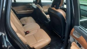 Black Volvo XC90 2015 in Kaunas, with an engine capacity of 1.97 L and mileage of 233 thousand km for 14400 €, photo 20 on AUTOMOTO.COM.LV