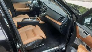 Black Volvo XC90 2015 in Kaunas, with an engine capacity of 1.97 L and mileage of 233 thousand km for 14400 €, photo 21 on AUTOMOTO.COM.LV