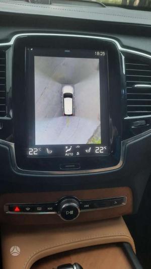 Black Volvo XC90 2015 in Kaunas, with an engine capacity of 1.97 L and mileage of 233 thousand km for 14400 €, photo 25 on AUTOMOTO.COM.LV