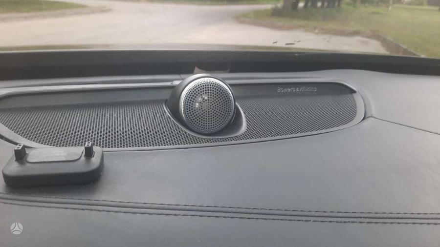 Black Volvo XC90 2015 in Kaunas, with an engine capacity of 1.97 L and mileage of 233 thousand km for 14400 €, photo 28 on AUTOMOTO.COM.LV