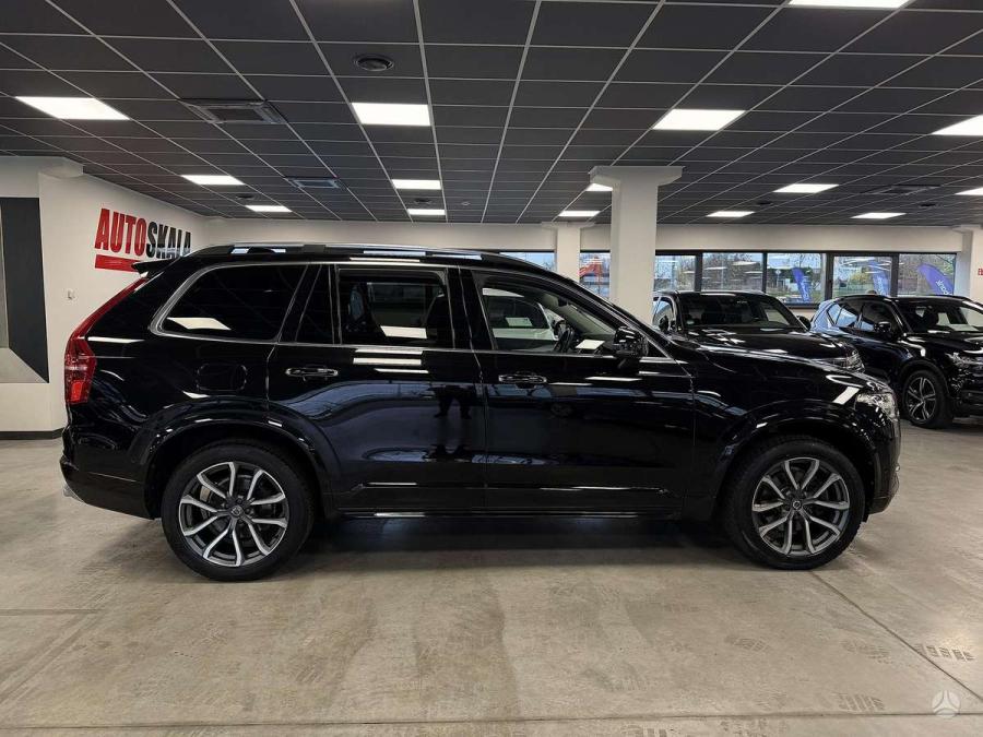 Melns Volvo XC90 2015 Klaipėda, ar dzinēja tilpumu 1.97 L un nobraukumu 349 tūkst. km par 18900 €, foto 4 vietnē AUTOMOTO.COM.LV