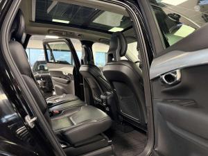 Melns Volvo XC90 2015 Klaipėda, ar dzinēja tilpumu 1.97 L un nobraukumu 349 tūkst. km par 18900 €, foto 12 vietnē AUTOMOTO.COM.LV