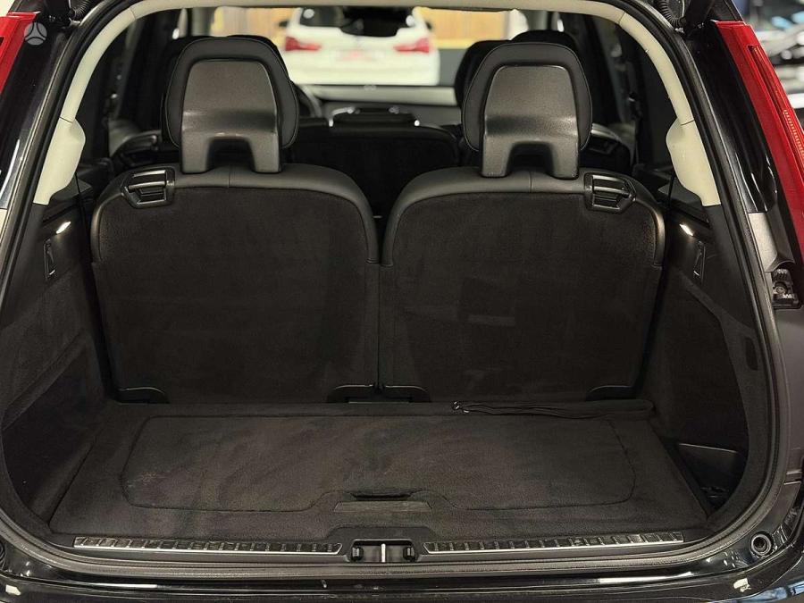 Melns Volvo XC90 2015 Klaipėda, ar dzinēja tilpumu 1.97 L un nobraukumu 349 tūkst. km par 18900 €, foto 13 vietnē AUTOMOTO.COM.LV