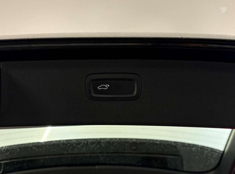 Melns Volvo XC90 2015 Marijampole, ar dzinēja tilpumu 1.97 L un nobraukumu 304 tūkst. km par 17250 €, foto 22 vietnē AUTOMOTO.COM.LV