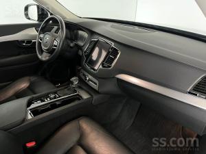 Melns Volvo XC90 2016 Rīga, ar dzinēja tilpumu 2.00 L un nobraukumu 122 tūkst. km par 26900 €, foto 19 vietnē AUTOMOTO.COM.LV