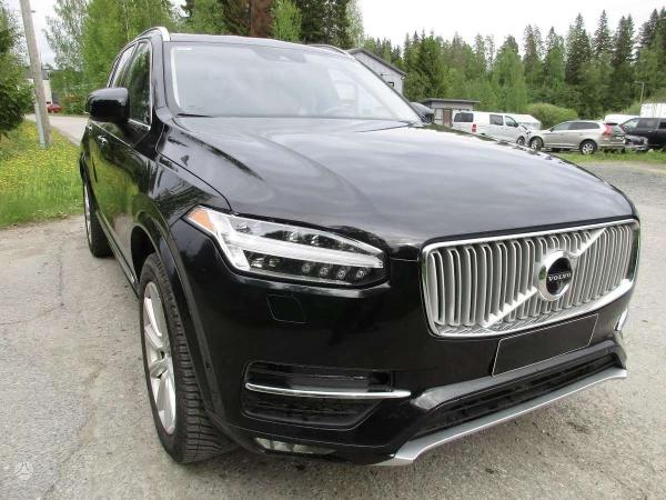 Black Volvo XC90 2016 in Klaipeda, with an engine capacity of 1.97 L and mileage of 181 thousand km for 18900 €, photo 2 on AUTOMOTO.COM.LV