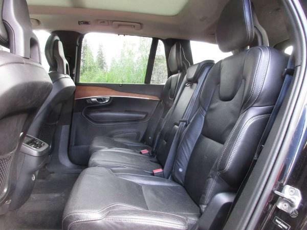 Melns Volvo XC90 2016 Klaipėda, ar dzinēja tilpumu 1.97 L un nobraukumu 181 tūkst. km par 18900 €, foto 11 vietnē AUTOMOTO.COM.LV