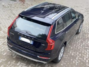 Black Volvo XC90 2016 in Vilnius, with an engine capacity of 1.97 L and mileage of 286 thousand km for 17999 €, photo 11 on AUTOMOTO.COM.LV