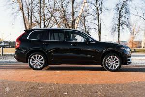Melns Volvo XC90 2016 Klaipėda, ar dzinēja tilpumu 1.97 L un nobraukumu 124 tūkst. km par 23000 €, foto  vietnē AUTOMOTO.COM.LV